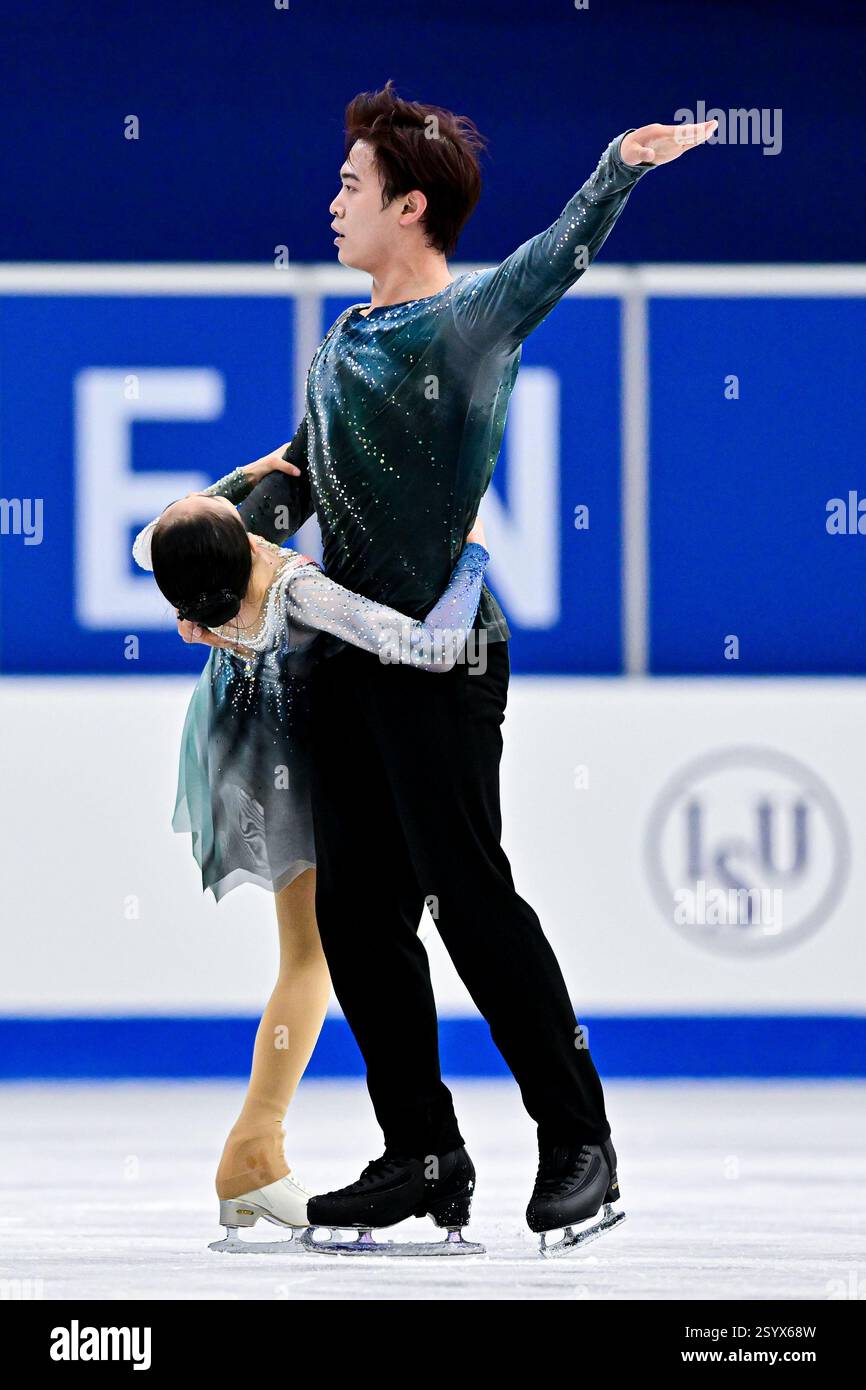 Jiaxuan ZHANG & Yihang HUANG (CHN), during Junior Pairs Free Skating ...