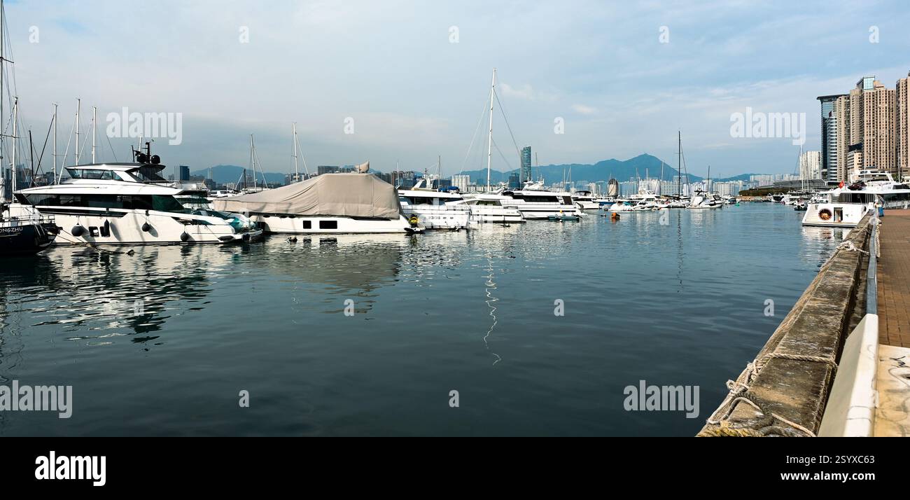 HongKong Causeway Bay Typhoon Shelter Stock Photo - Alamy