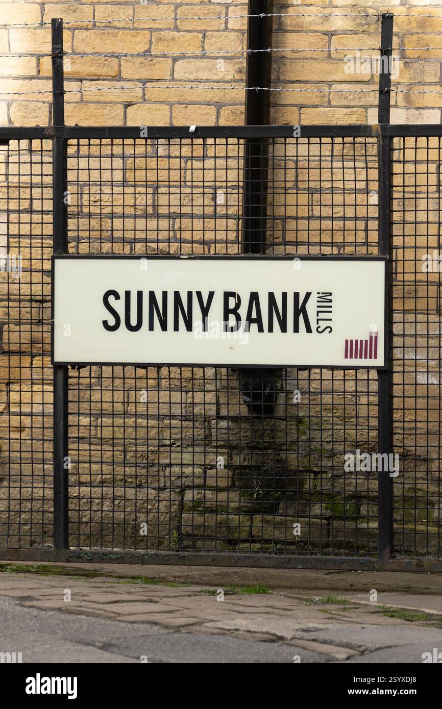 Sunny Bank Mills, Farsley, Leeds, West Yorkshire, England, UK Stock ...