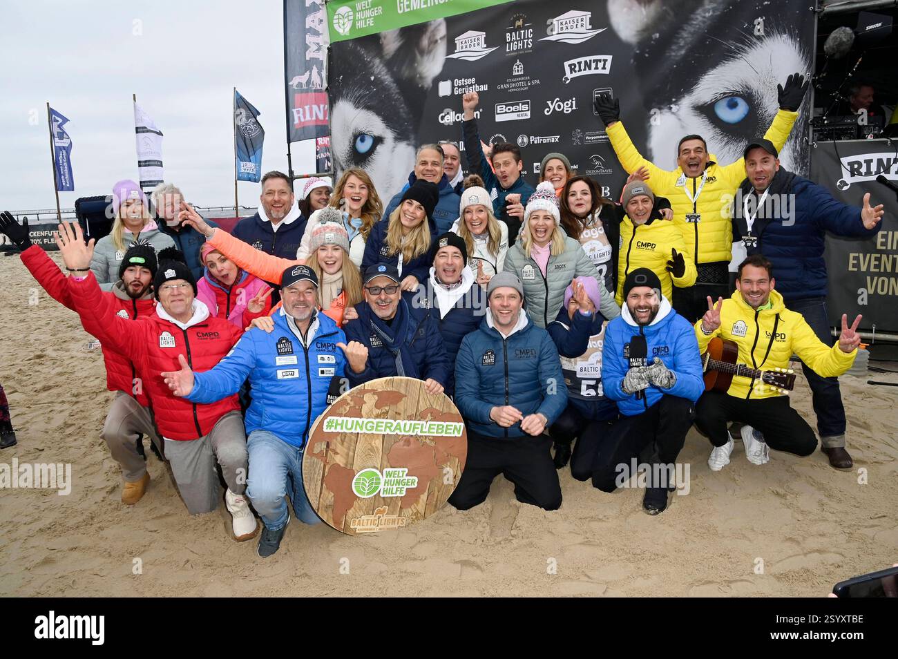 Gesine Lippert, Mario Novembre, Jörg Schüttauf, Wolfgang Lippert, Gisa Zach, Lars Pape, Till ...