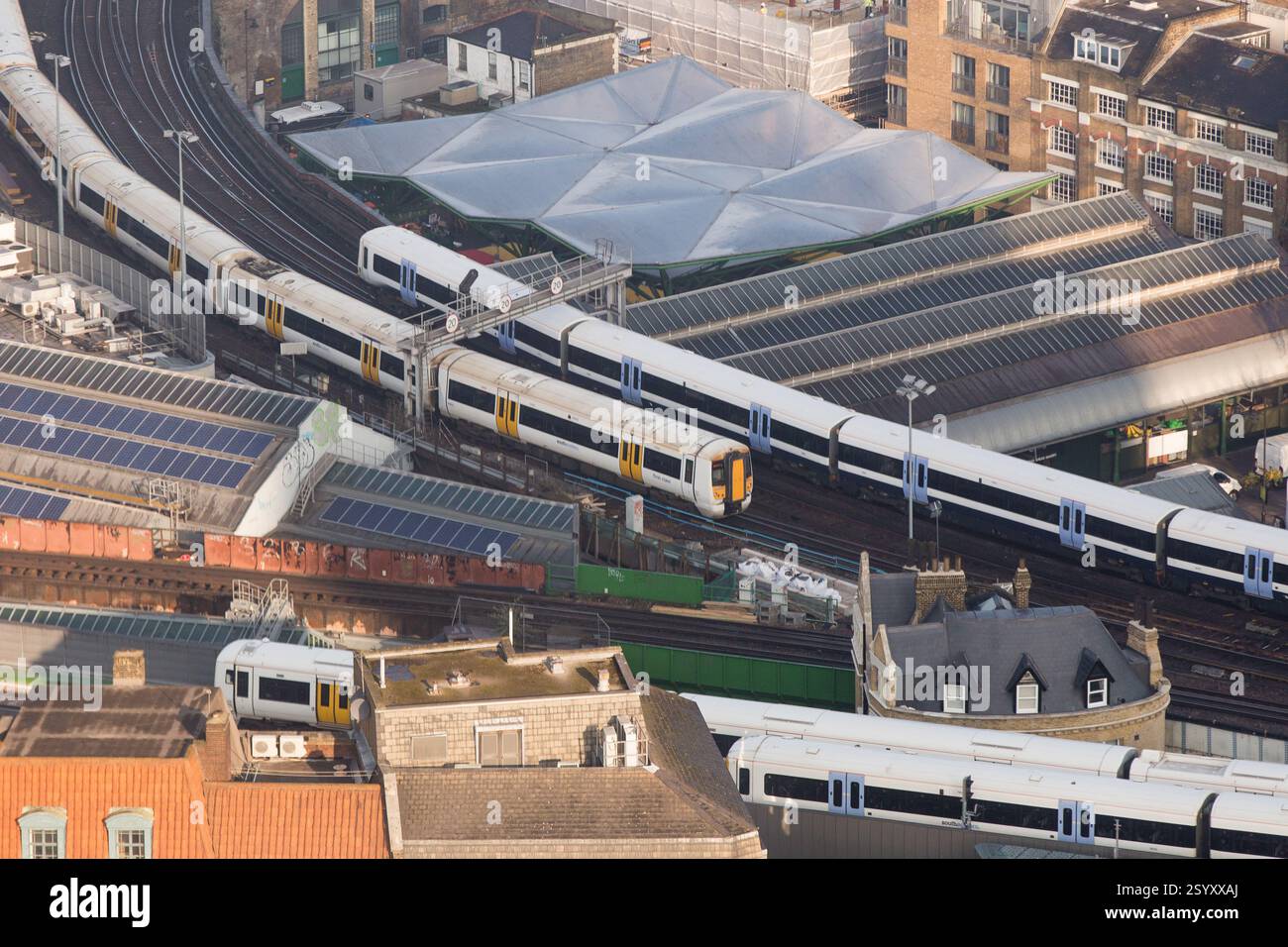 Aerial view of Borough Market, trains running on top Stock Photo - Alamy