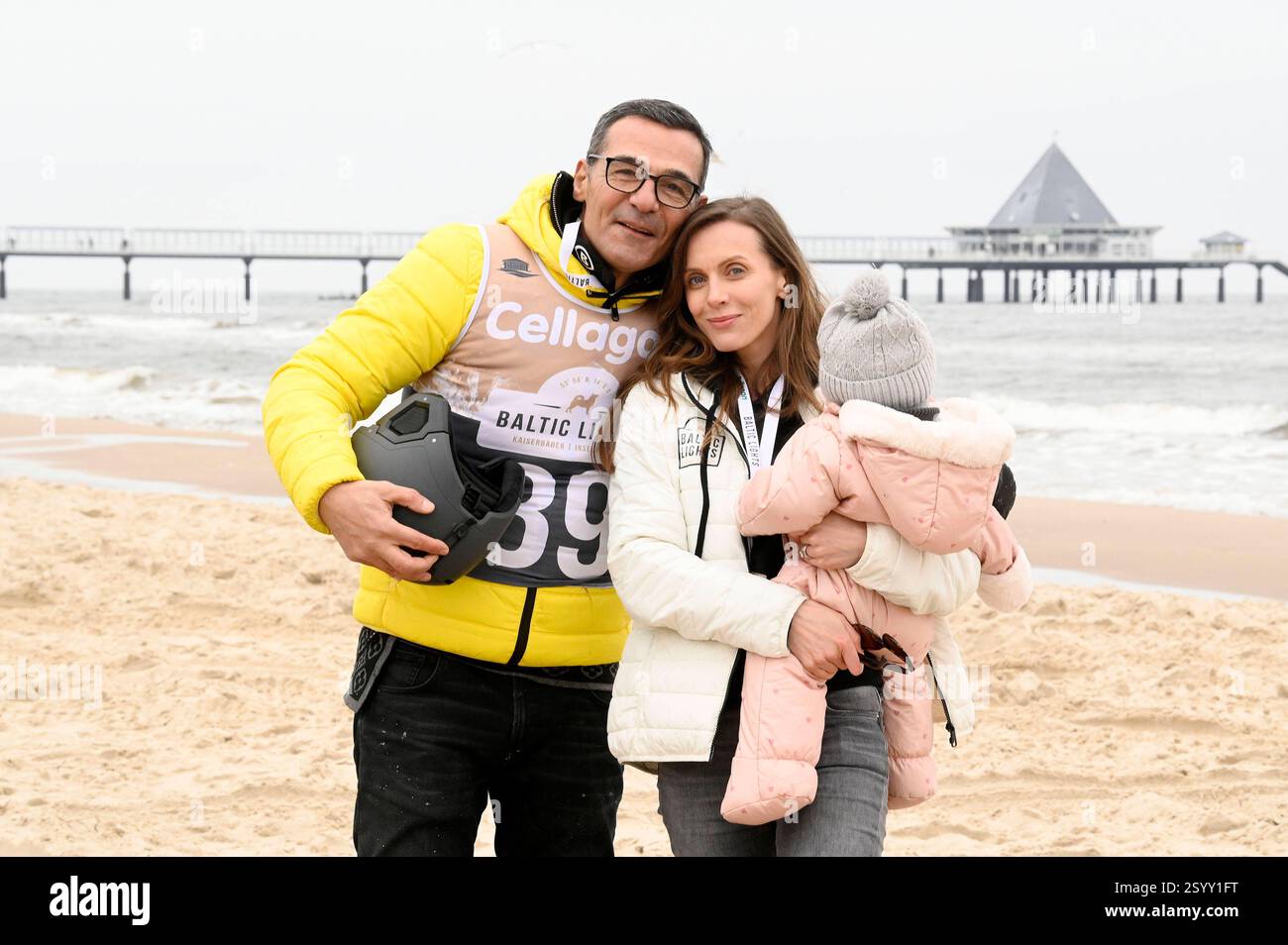 Erol Sander mit Partnerin Rebecca Oehlmann und Tochter Romy beim 9 ...