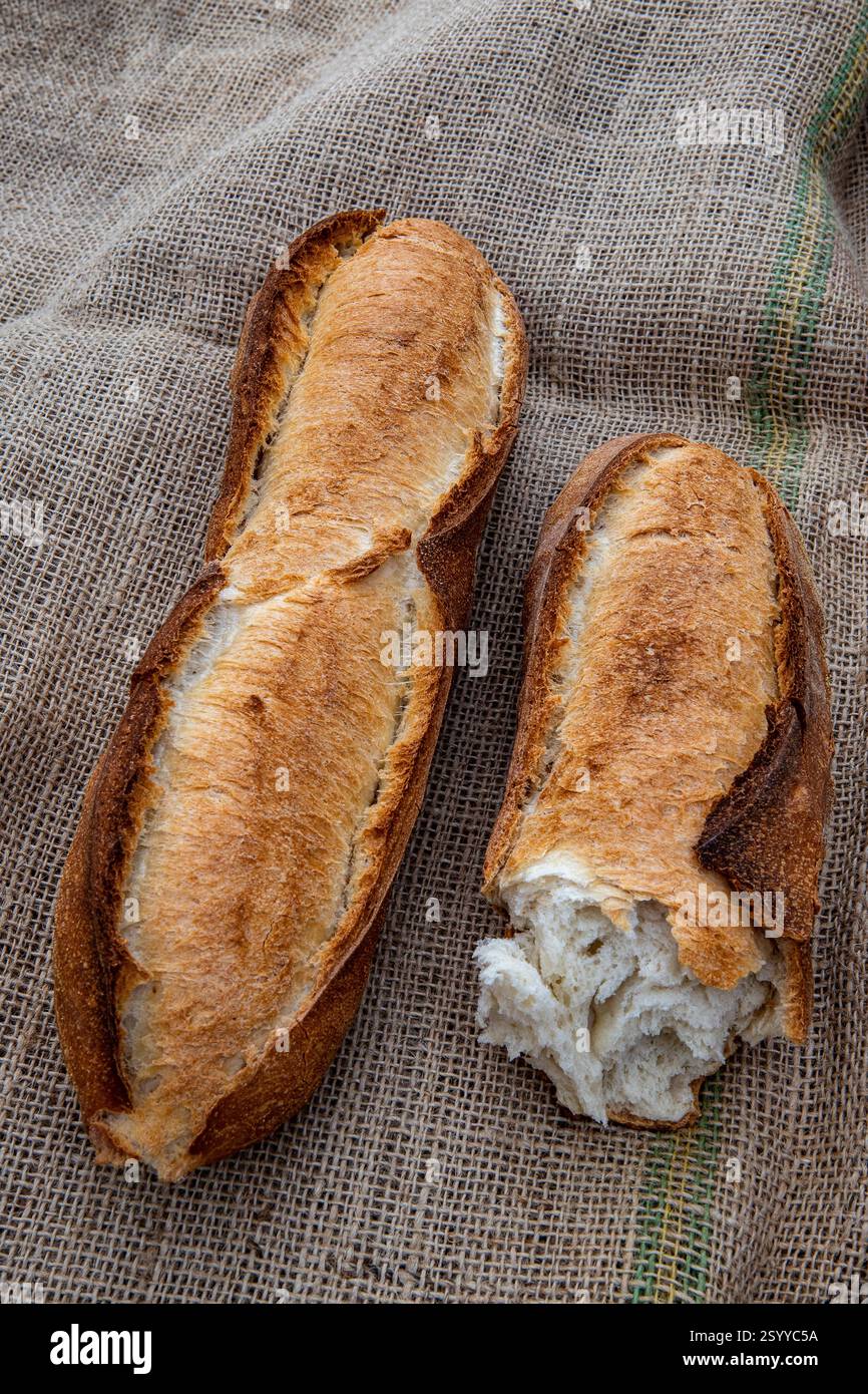 Traditional Italian bread on rustic jute background Stock Photo - Alamy