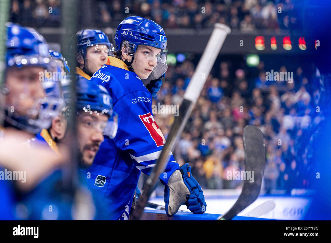 Loris Wey #77 (EV Zug) - 01.03.2025 - National League, Regular Season ...