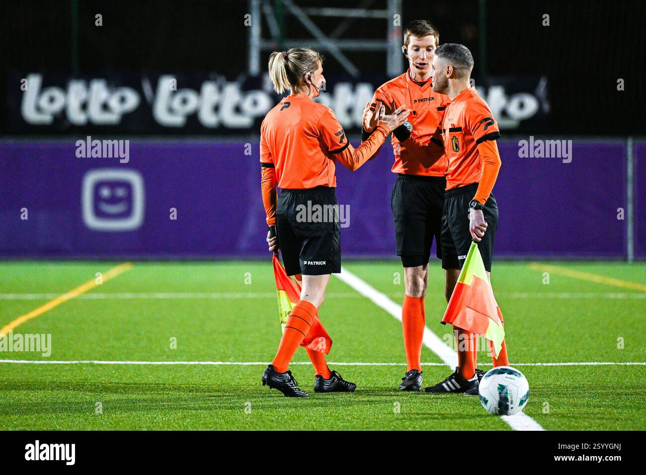 Anderlecht, Belgium. 01st Mar, 2025. assistant referee Maria Etienne ...