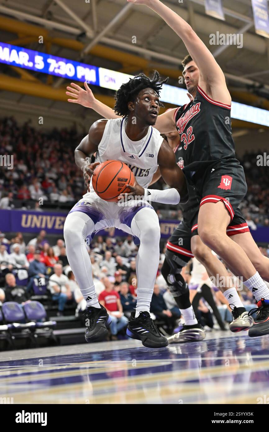 Seattle, Washington, USA. 01st Mar, 2025. Washington Huskies guard Zoom ...