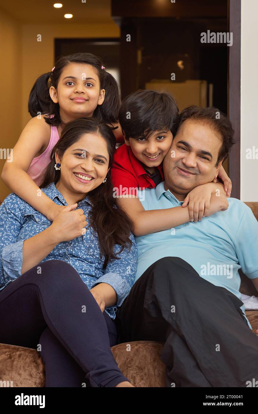 Middle class family hi-res stock photography and images - Alamy