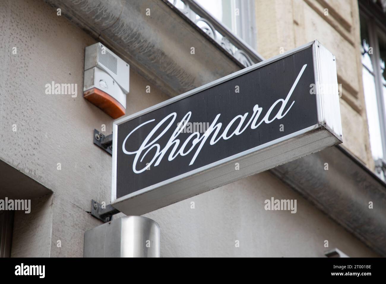 Chopard logo hi-res stock photography and images - Alamy