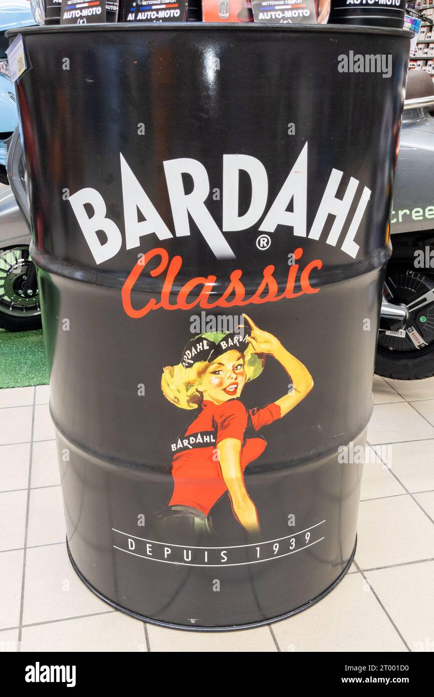 Bardahl logo hi-res stock photography and images - Alamy