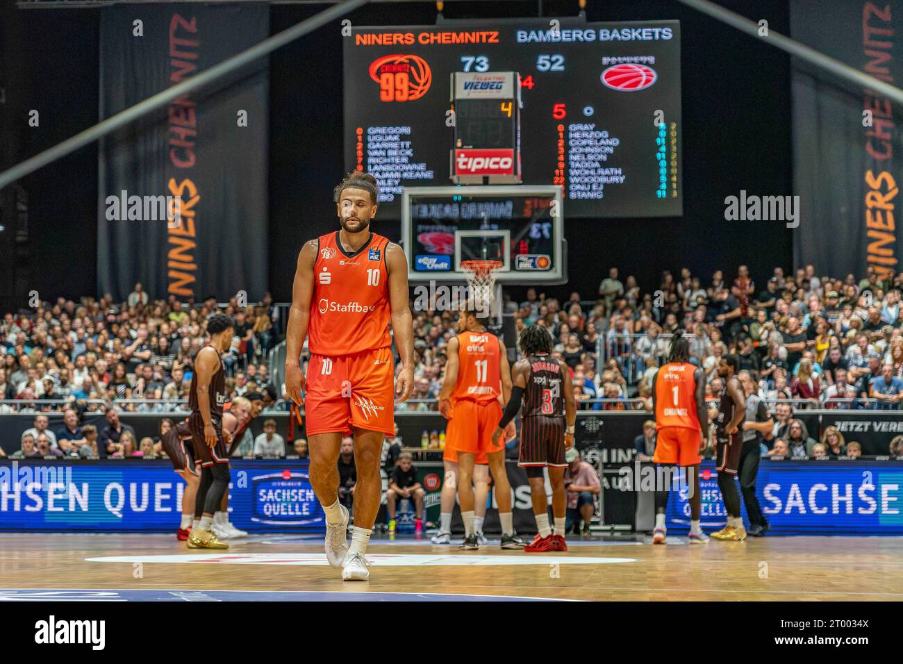 Chemnitz, Deutschland 02. Oktober 2023: 1.BBL - 2023/2024 - Niners ...