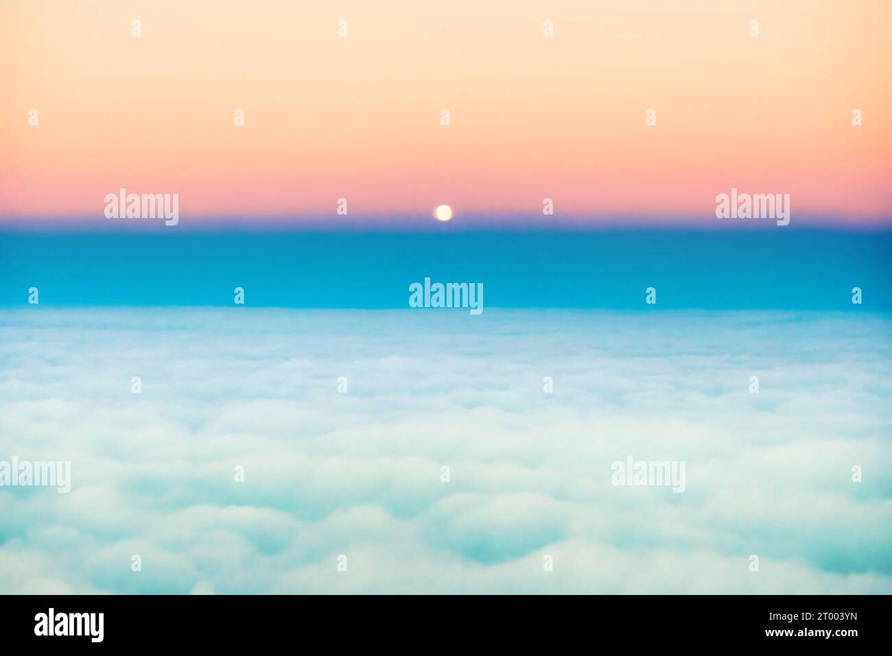 Full sun moon hi-res stock photography and images - Alamy