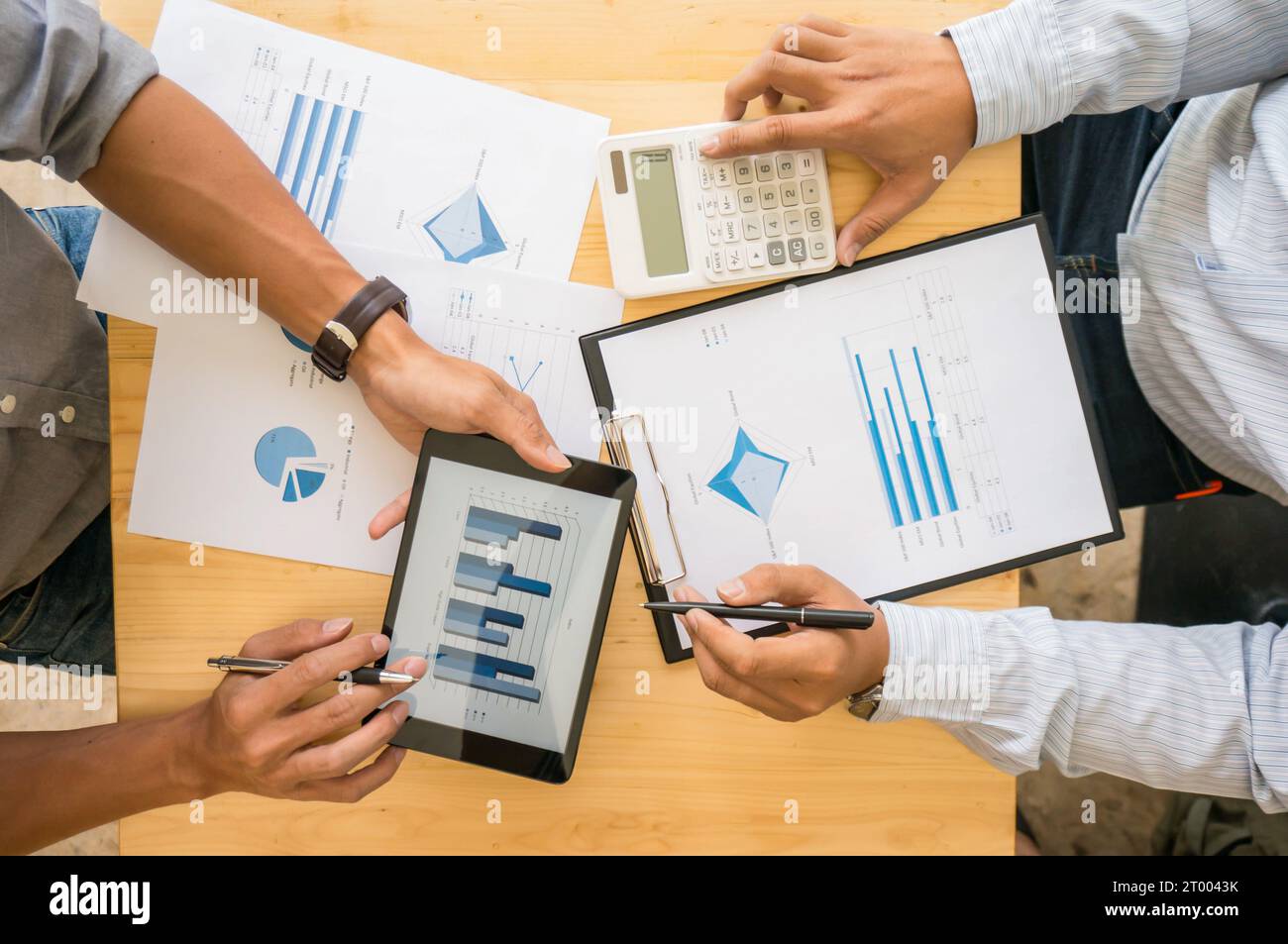 Business People Meeting Design Ideas professional investor working new ...