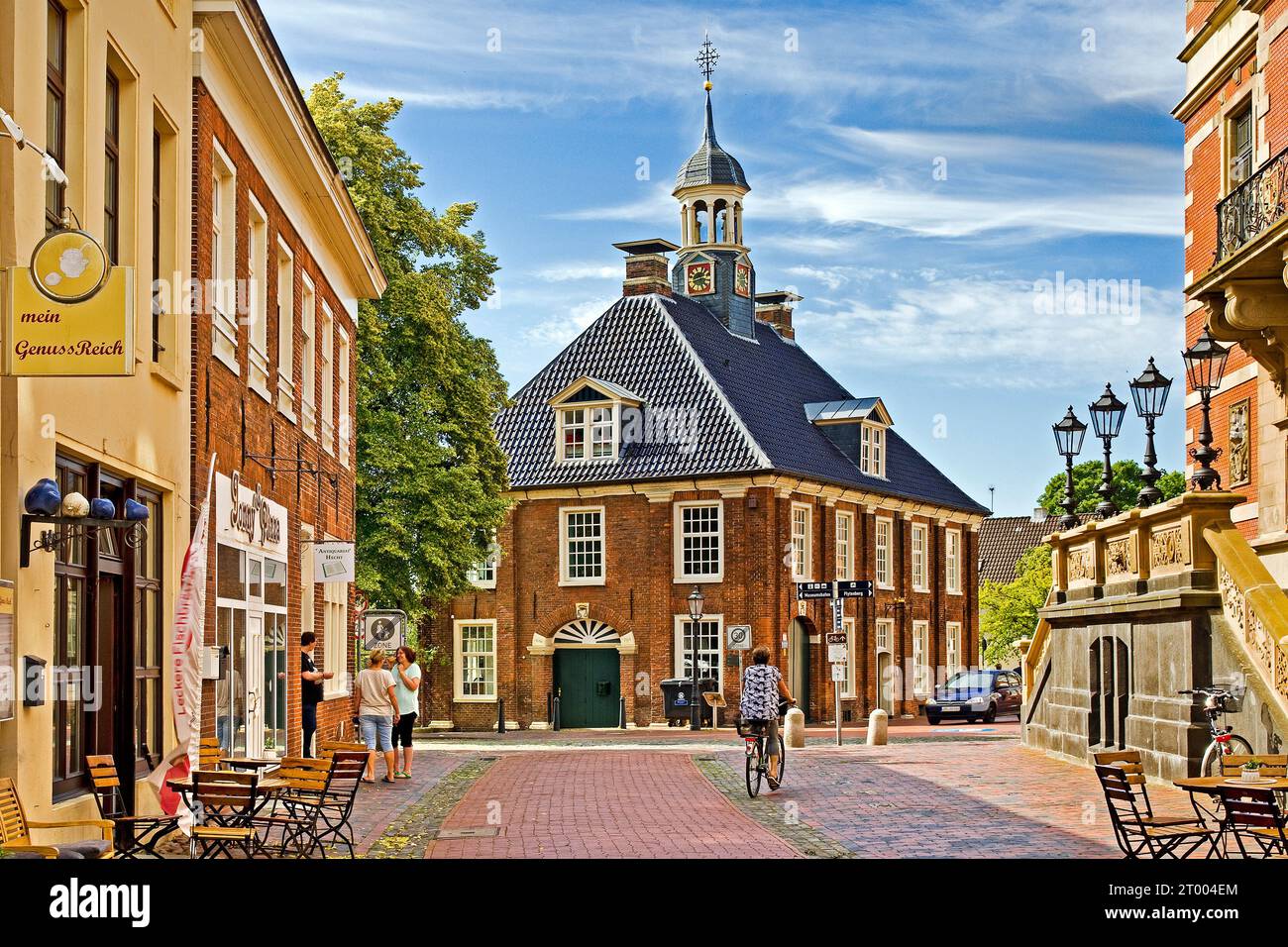 Historic houses with the old scales, old town, Leer, East Frisia, Lower ...