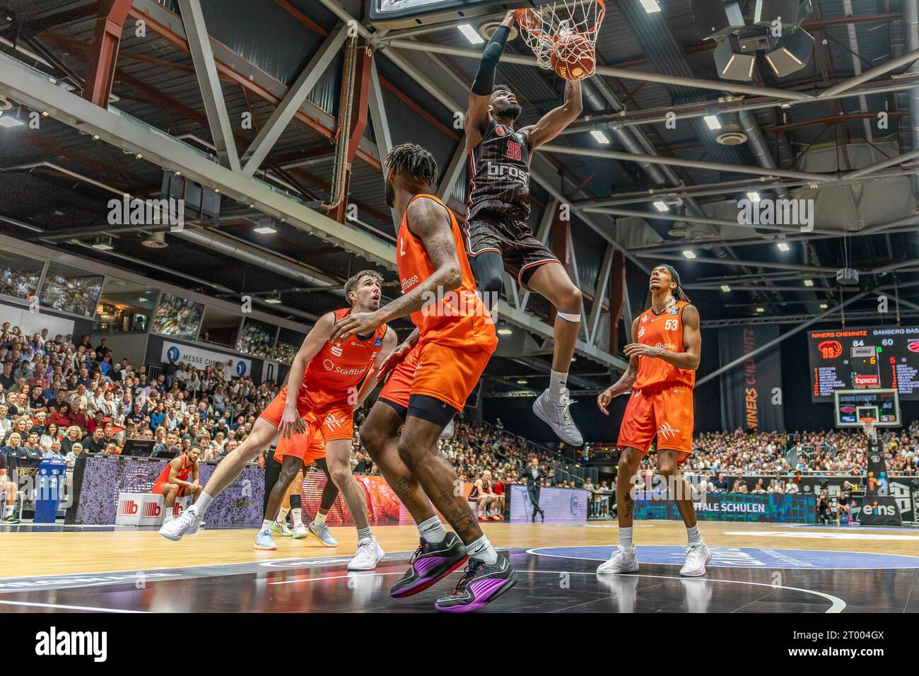 Chemnitz, Deutschland 02. Oktober 2023: 1.BBL - 2023/2024 - Niners ...