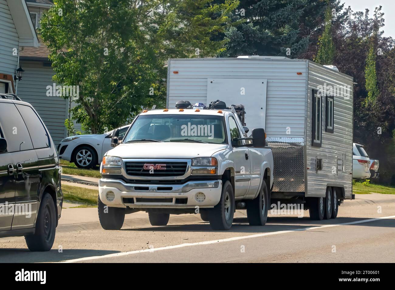Car towing trailer hi-res stock photography and images - Alamy