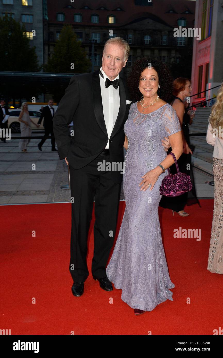 Albert Fortell und Barbara Wussow beim Leipziger Opernball in Leibzig ...