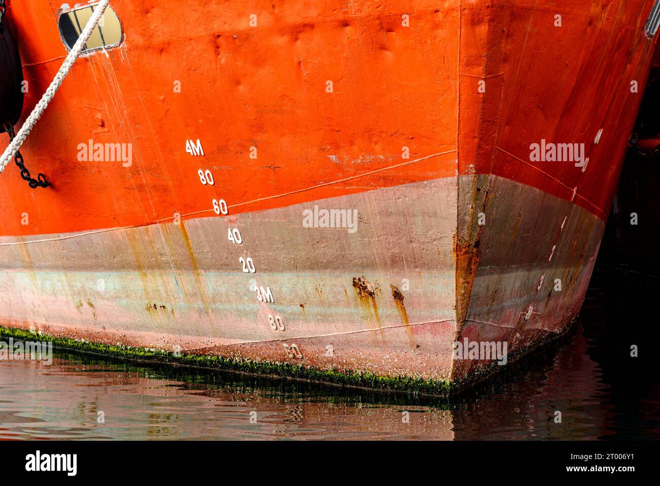 Old ship's bow showing signs of deterioration Stock Photo - Alamy