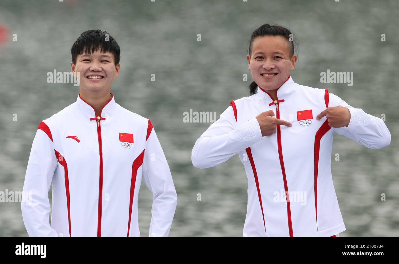 Hangzhou, China's Zhejiang Province. 3rd Oct, 2023. Lin Wenjun (R ...