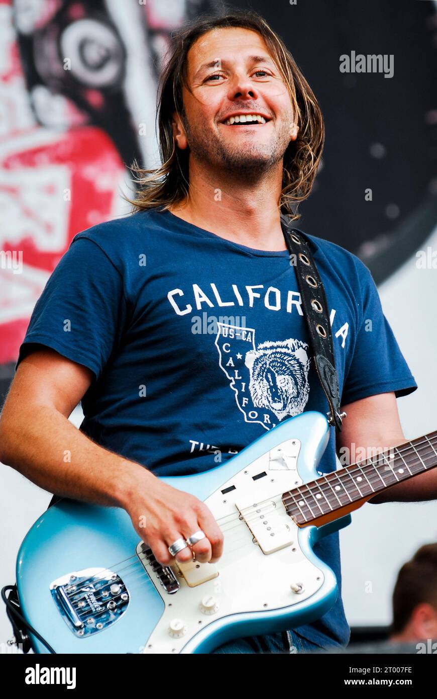 Grant nicholas lead singer of feeder hi-res stock photography and ...