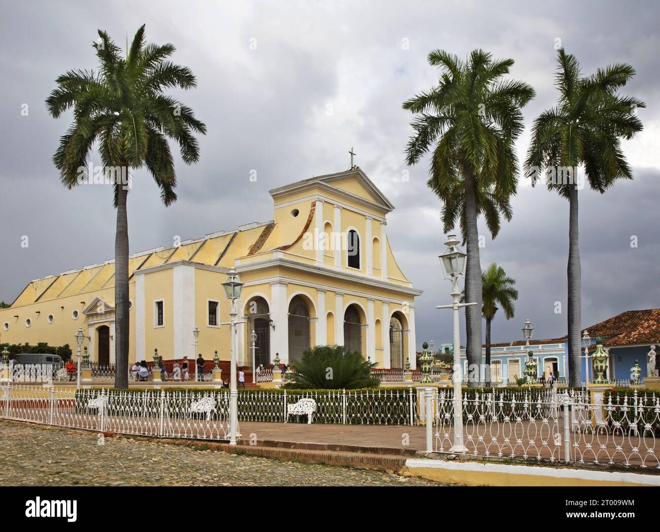 Holy trinity church on Plaza Mayor in Trinidad. Cuba Stock Photo - Alamy