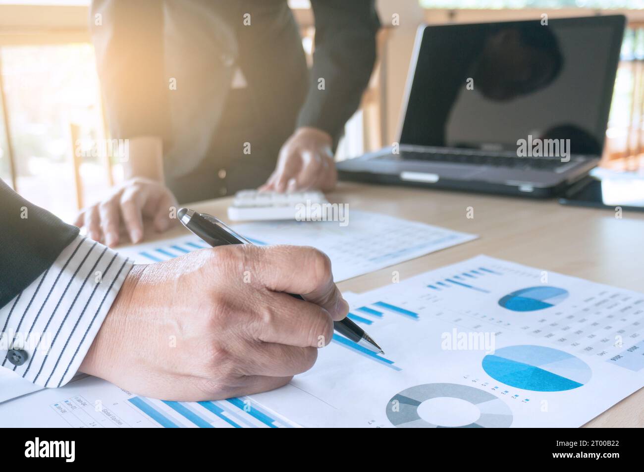 Business People Meeting Design Ideas professional investor working new ...