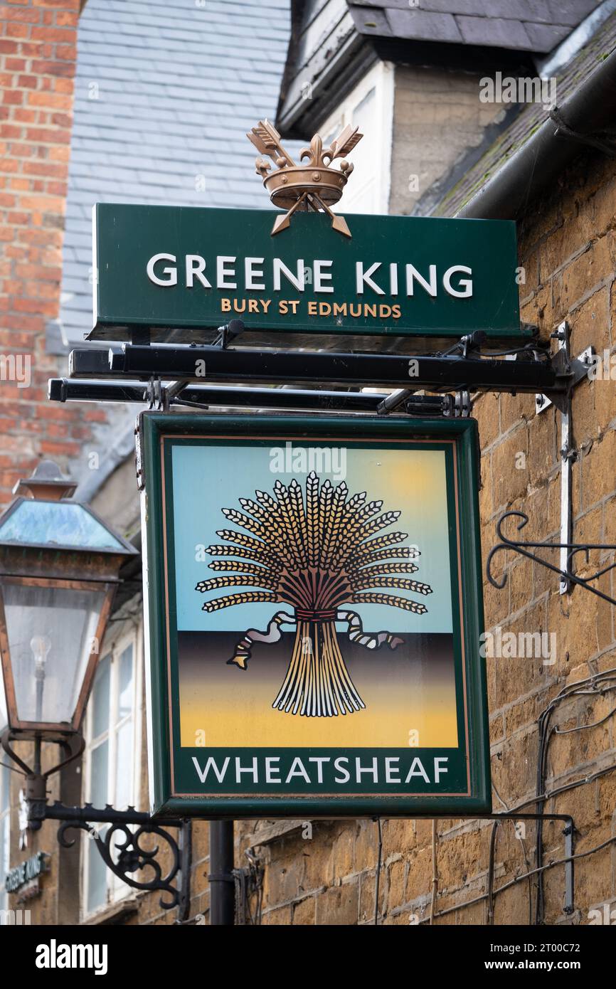 The Wheatsheaf pub sign, Banbury, Oxfordshire, England, UK Stock Photo ...
