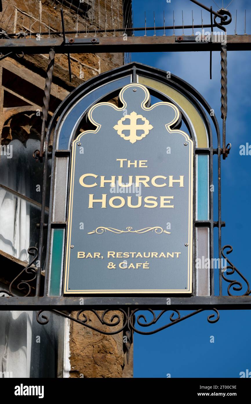 The Church House bar and restaurant sign, Banbury, Oxfordshire, England ...