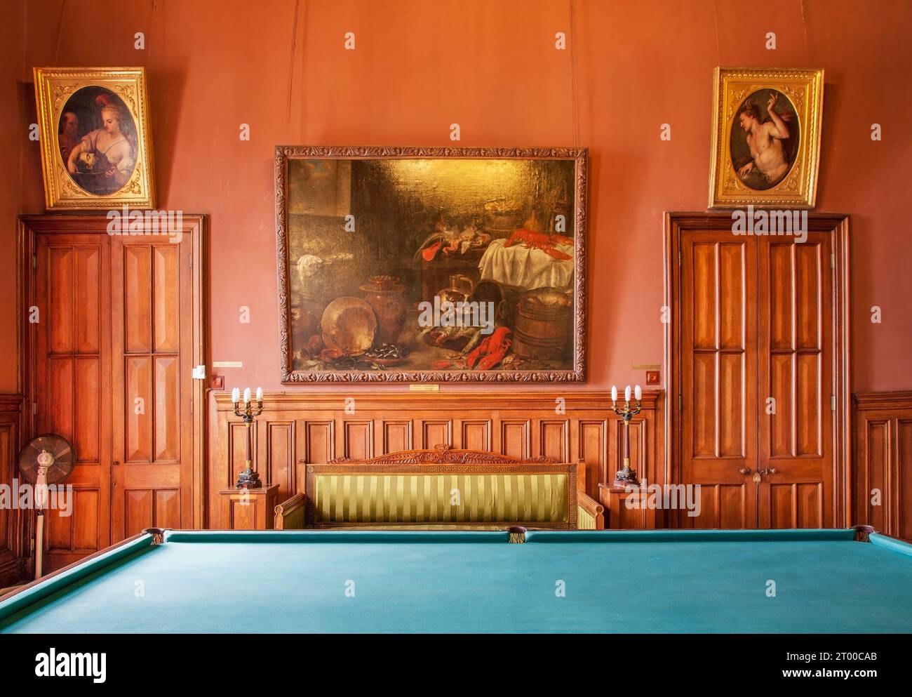 Interior vorontsov palace hi-res stock photography and images - Alamy