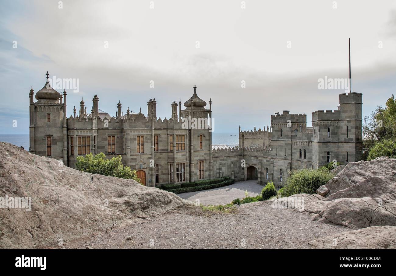 Vorontsov palace in Alupka. Crimea. Ukraine Stock Photo - Alamy