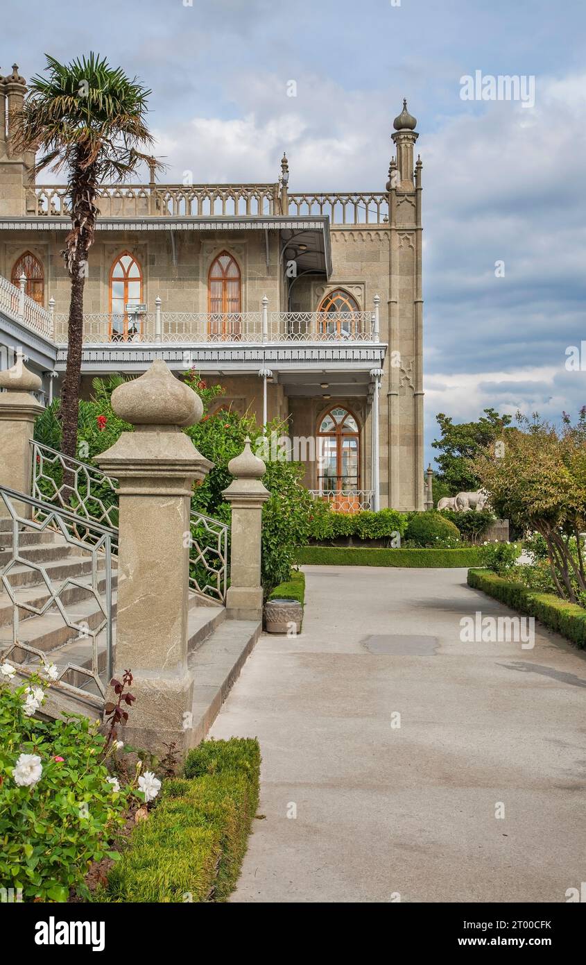 Vorontsov palace in Alupka. Crimea. Ukraine Stock Photo - Alamy