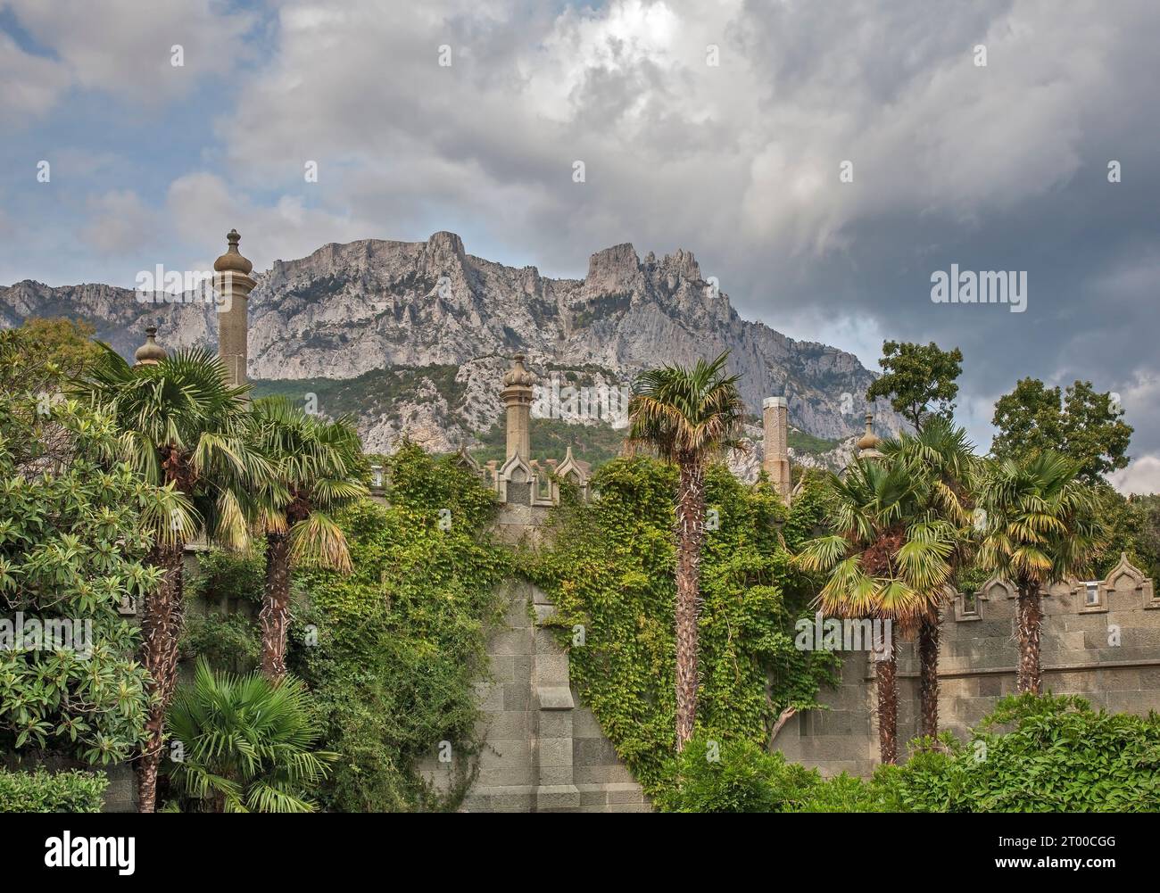 Park of Vorontsov palace in Alupka. Crimea. Ukraine Stock Photo - Alamy