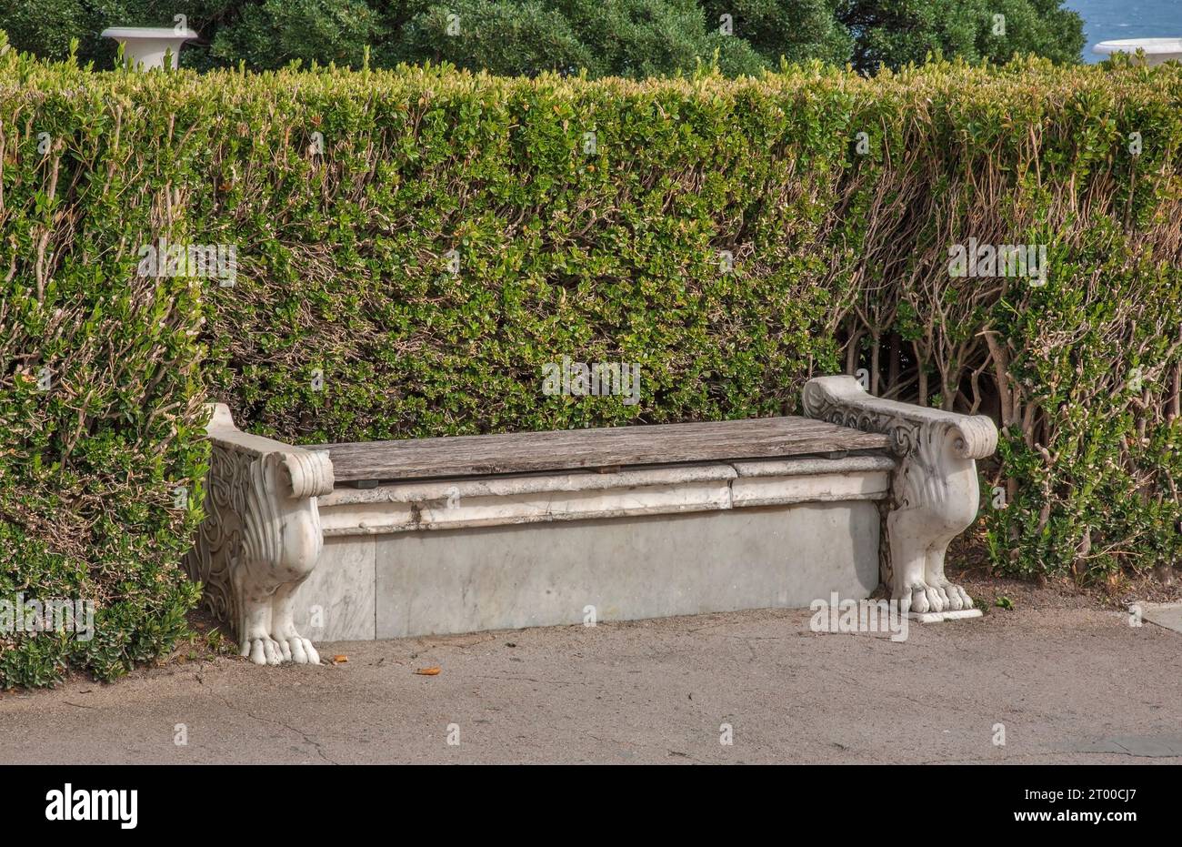 Alupka city hi-res stock photography and images - Alamy