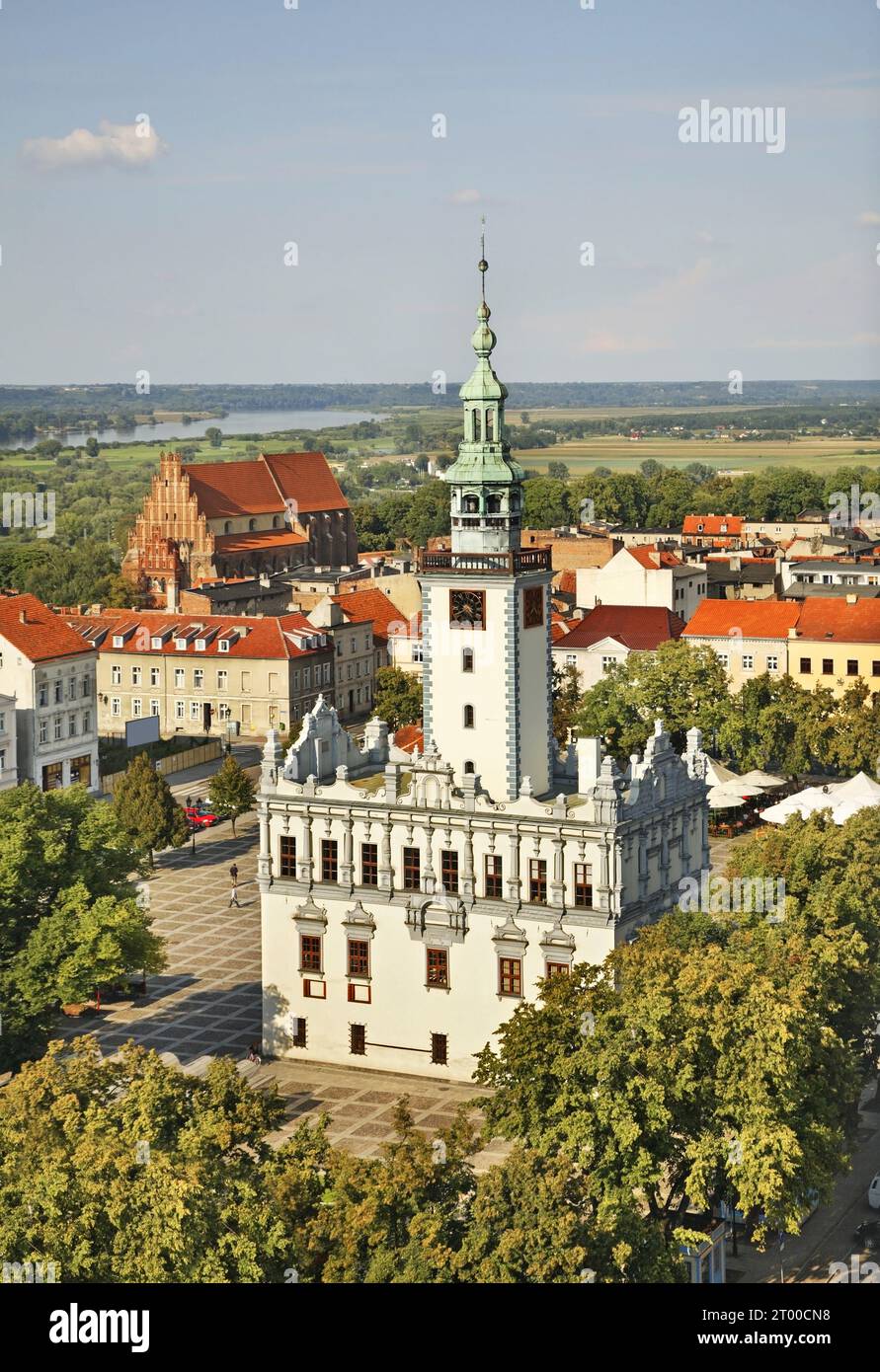 Townhouse at Market square in Chelmno. Poland Stock Photo - Alamy