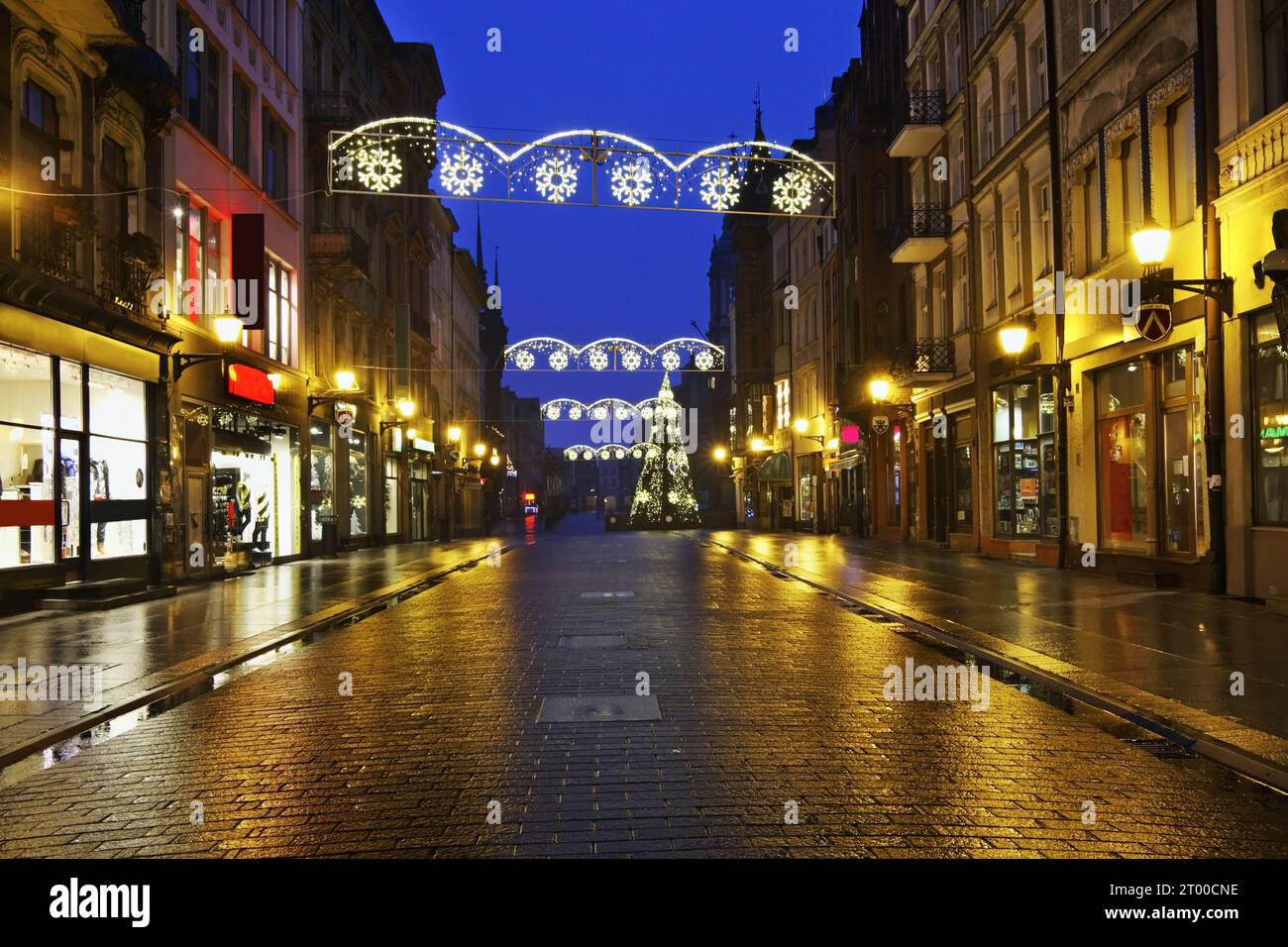 Torun szeroka street hi-res stock photography and images - Alamy