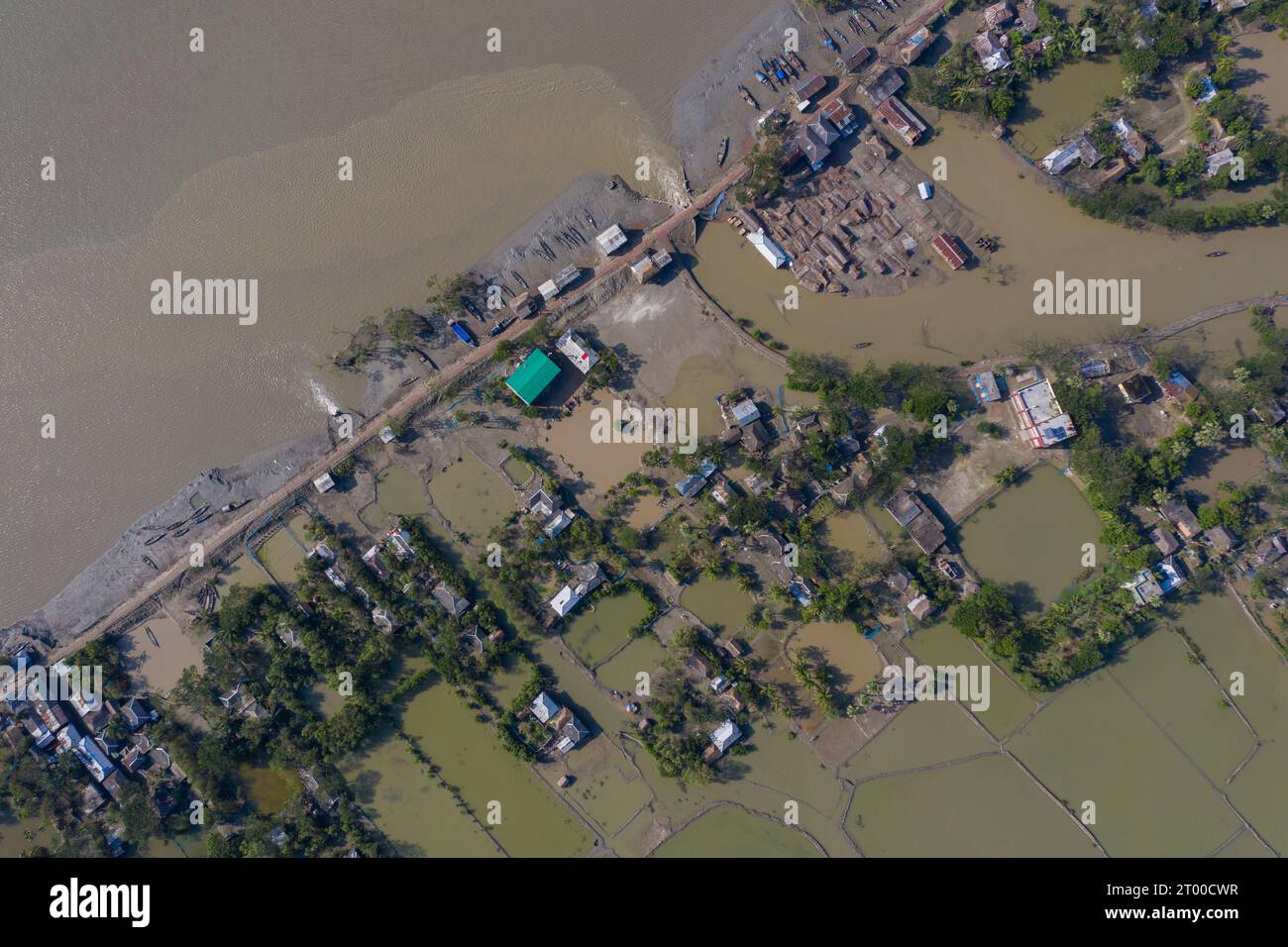 Dumuria Bazar at Gabura union of Shyamnagar upazila in Satkhira ...