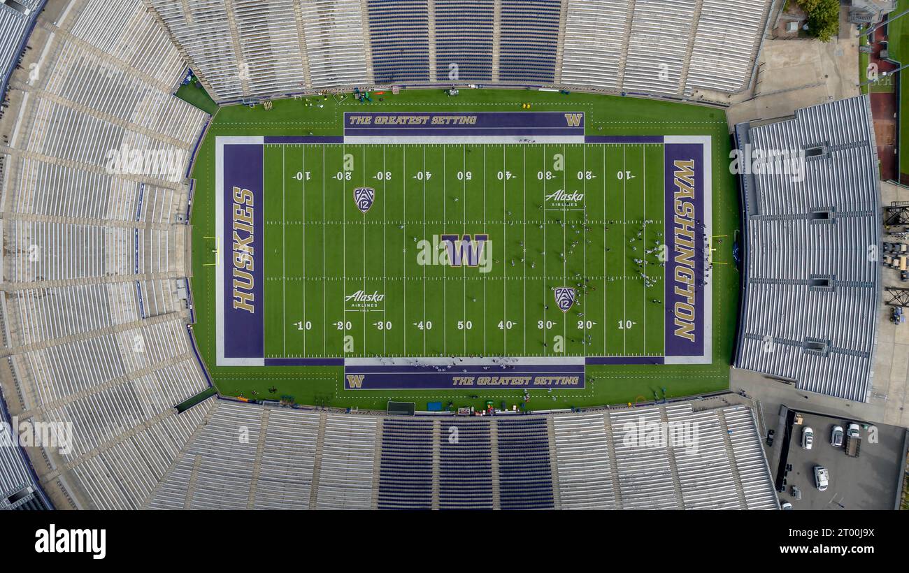 Aerial view of Husky Stadium (officially Alaska Airlines Field at Husky ...