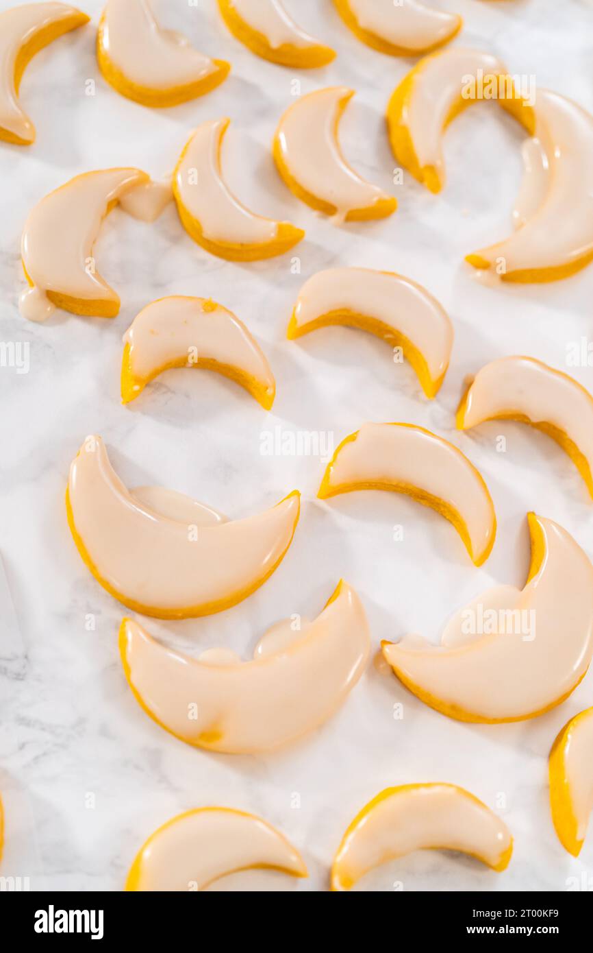 Lemon Wedge Cookies Stock Photo - Alamy
