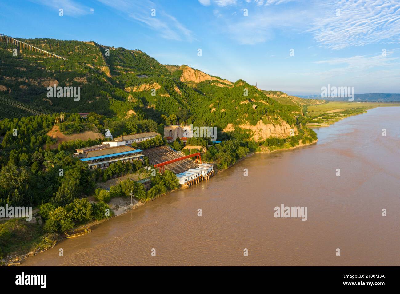 (231003) -- RUICHENG, Oct. 3, 2023 (Xinhua) -- This aerial photo taken ...