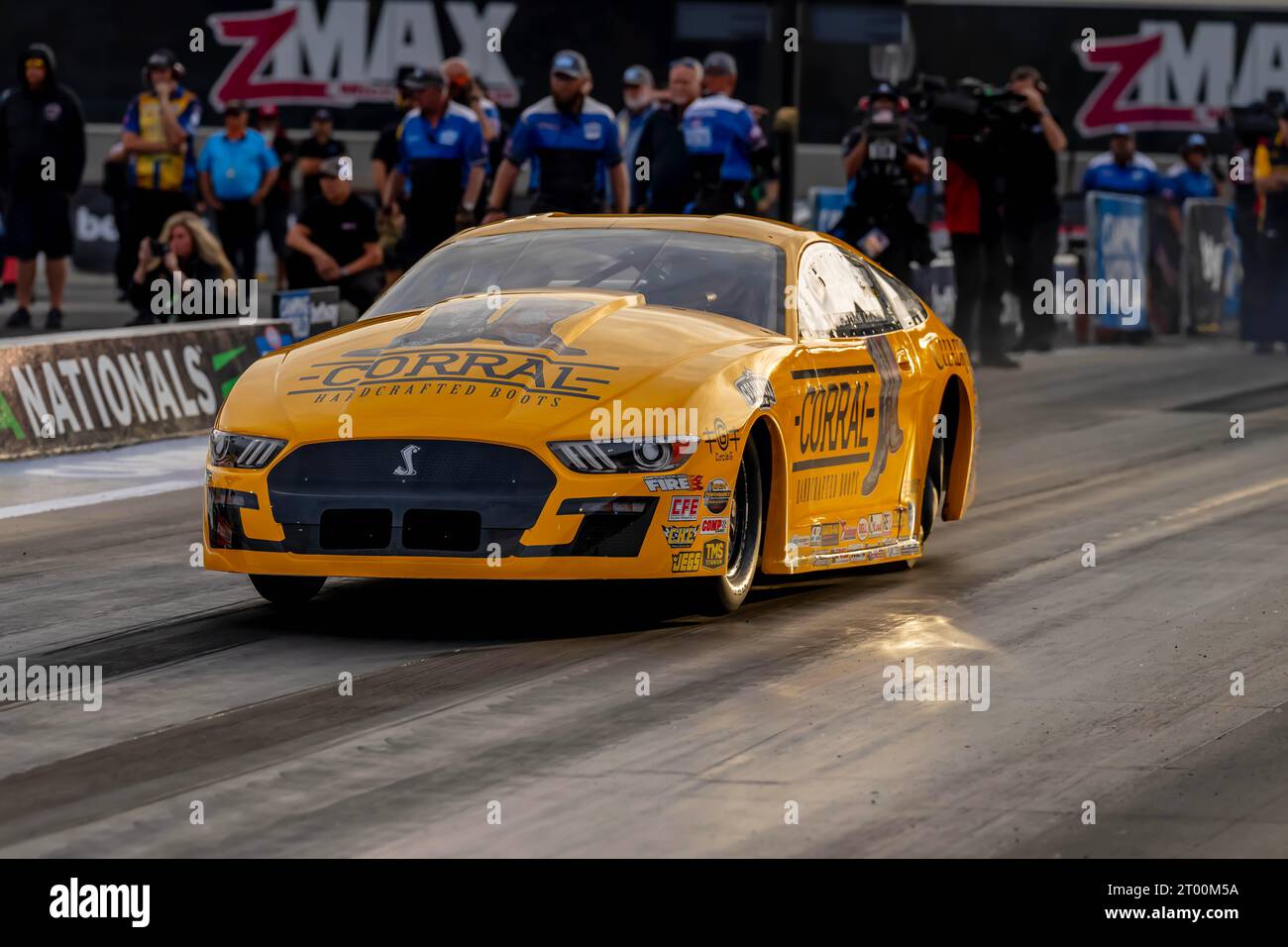 Pro stock cars drag racing hi-res stock photography and images - Alamy