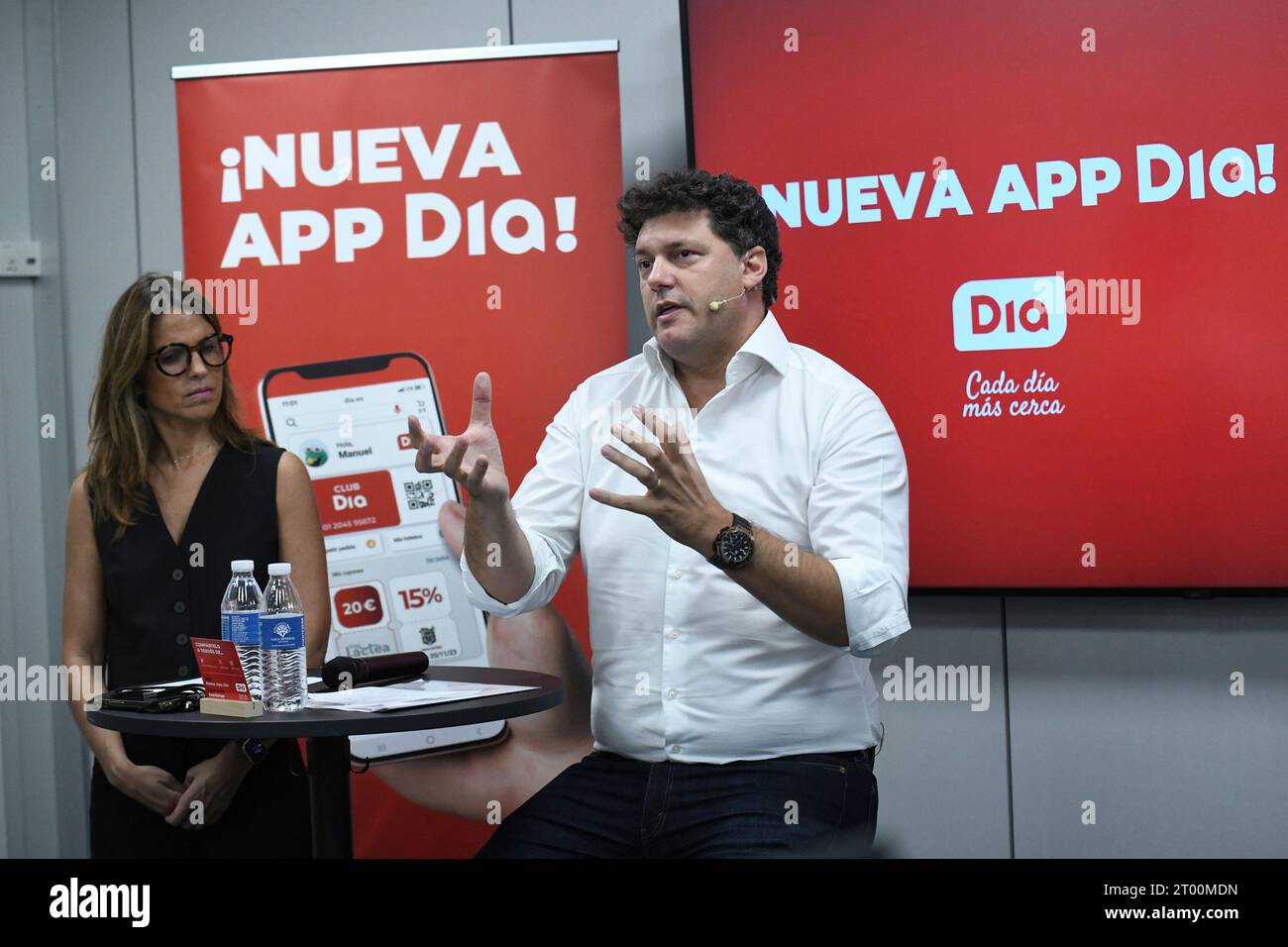 Dia Spain board member Ricardo Álvarez and Dia Group Communications ...