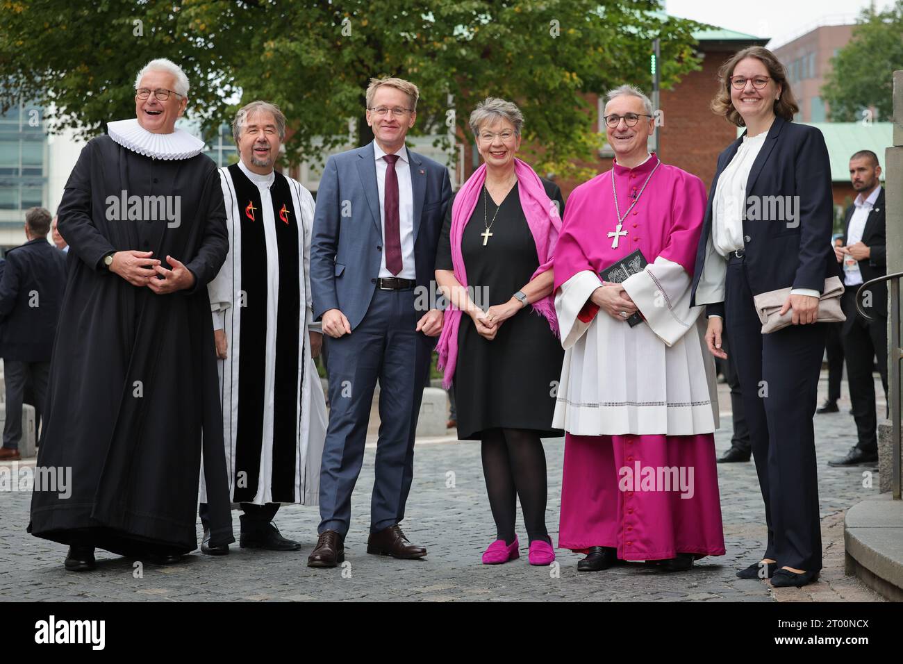 03 october 2023 hi-res stock photography and images - Alamy