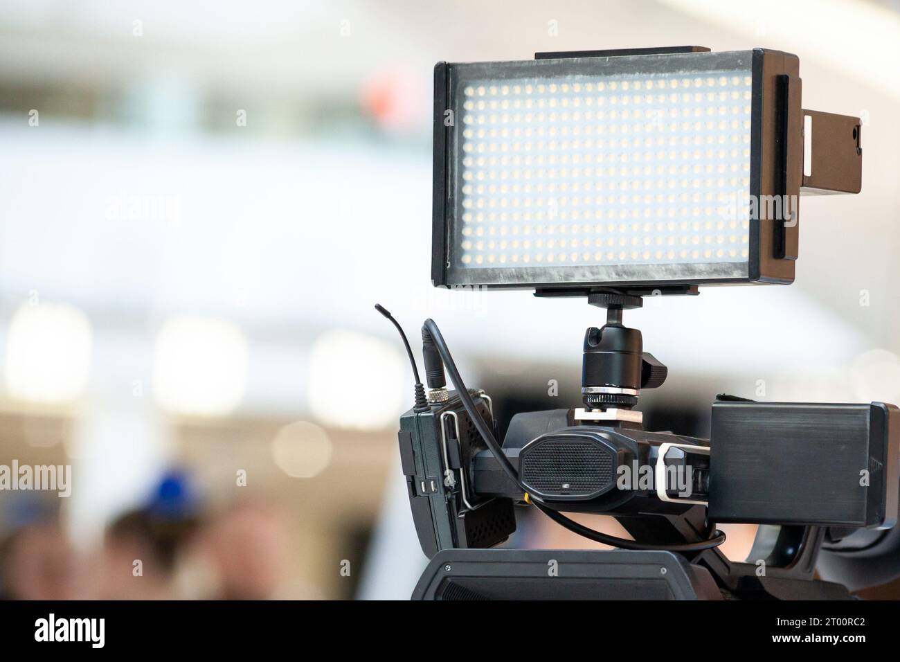 Camera operator television set tripod film camera hi-res stock ...