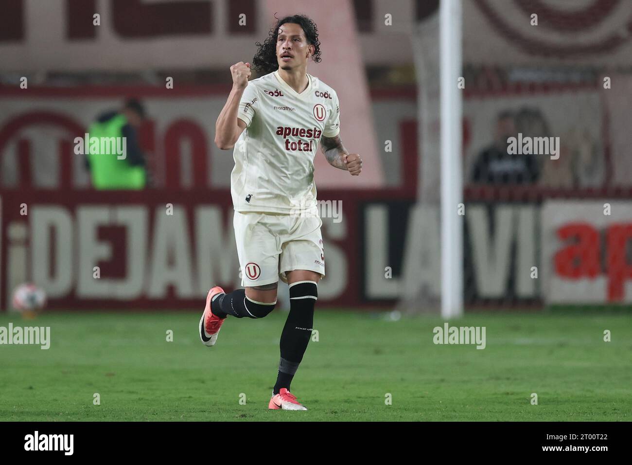 Lima, Peru. 02nd Oct, 2023. Williams Riveros of Universitario de ...