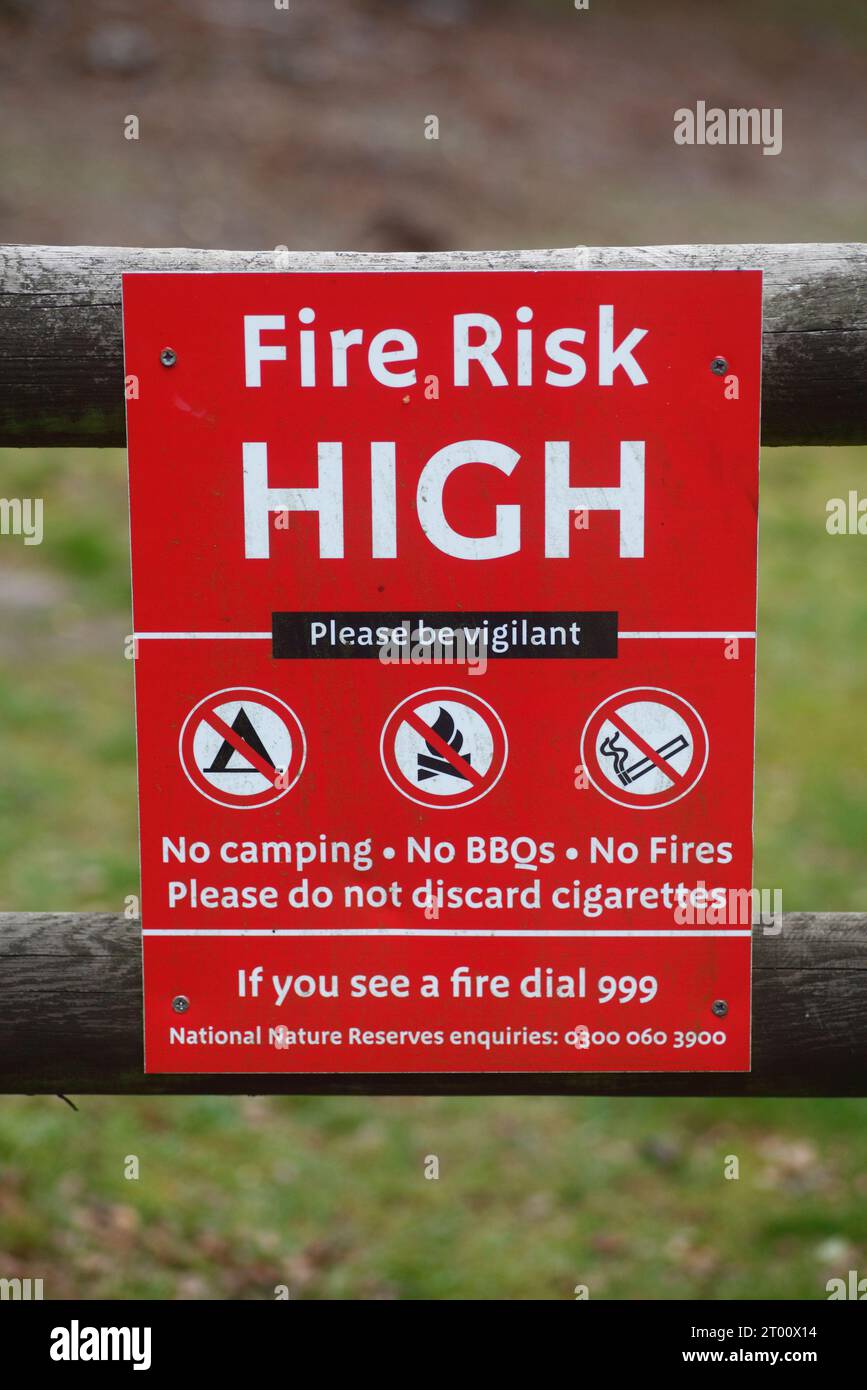 High fire risk warning sign Stock Photo - Alamy