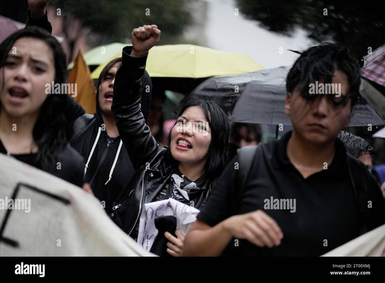 Mexico 1968 protest hi-res stock photography and images - Alamy
