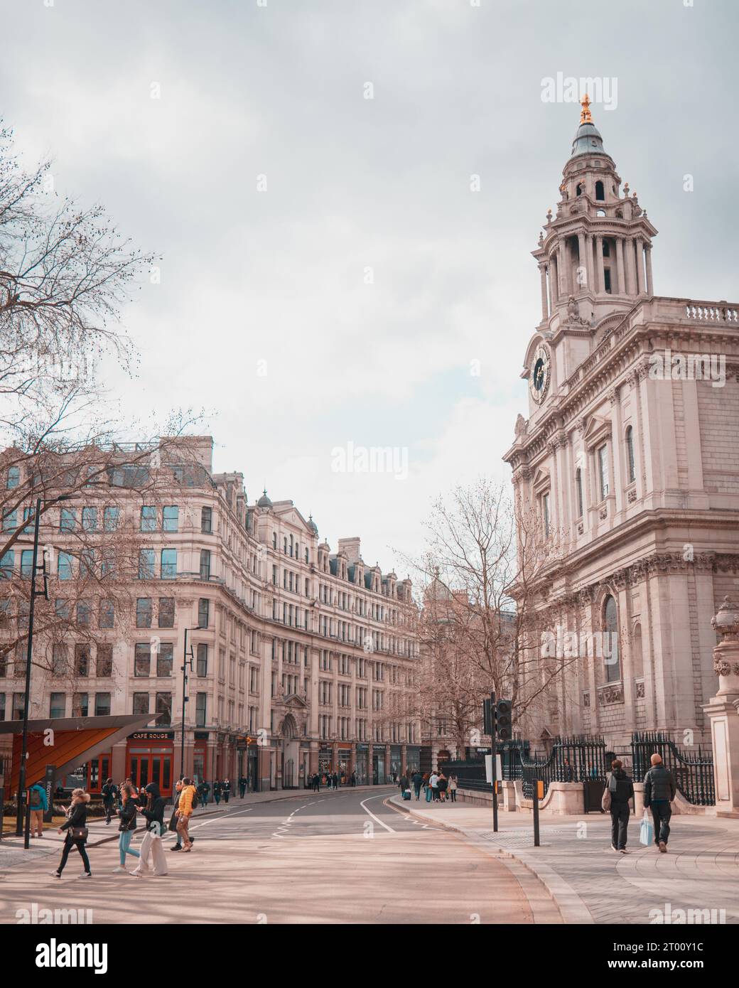 Life in London United Kingdom Stock Photo - Alamy