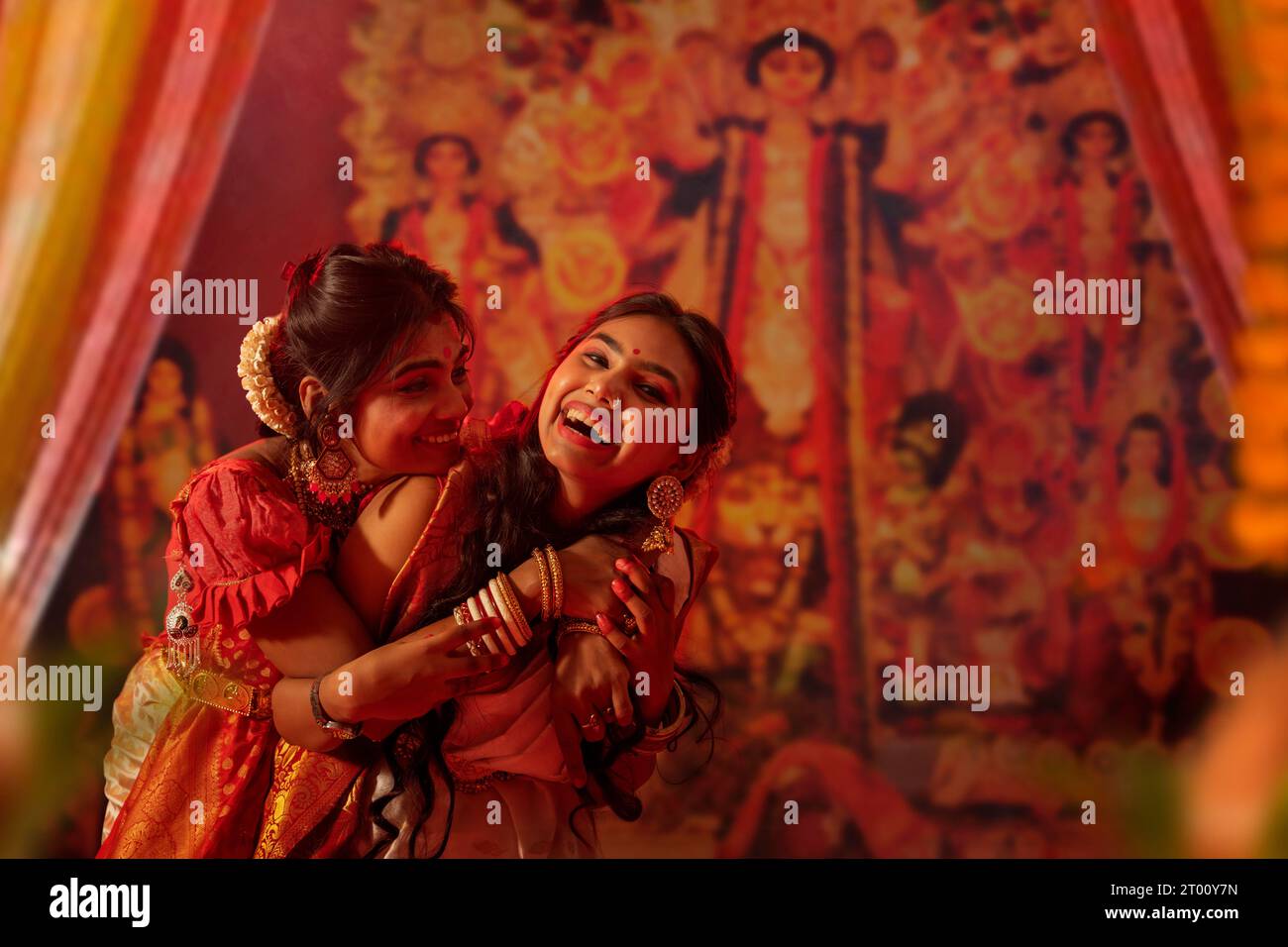 Mother and daughter celebrating Durga Puja Stock Photo - Alamy