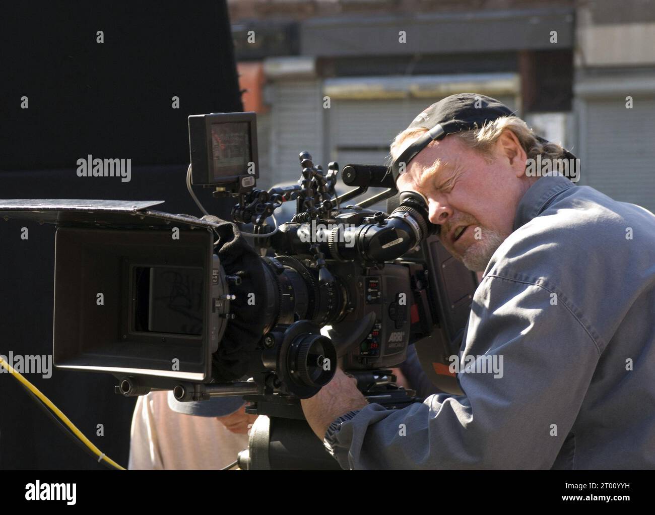 American Gangster Year : 2007 USA Director: Ridley Scott Ridley Scott ...