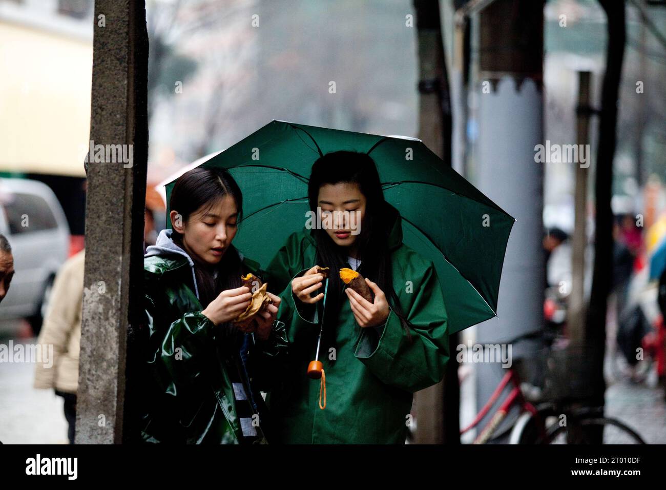 Snow Flower and the Secret Fan Year : 2011 China / USA Director : Wayne ...
