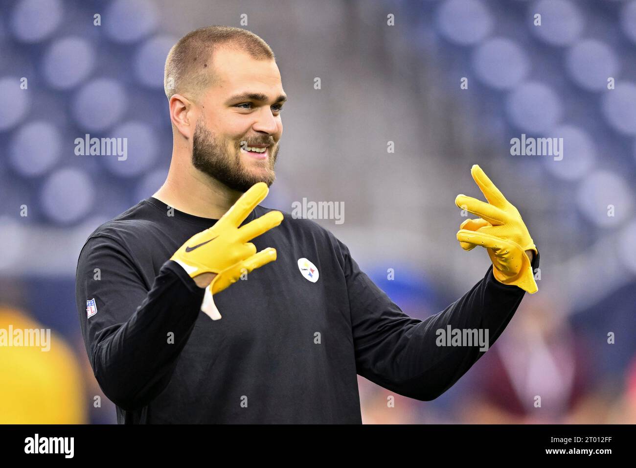 Pittsburgh Steelers tight end Pat Freiermuth (88) reacts during warm ...